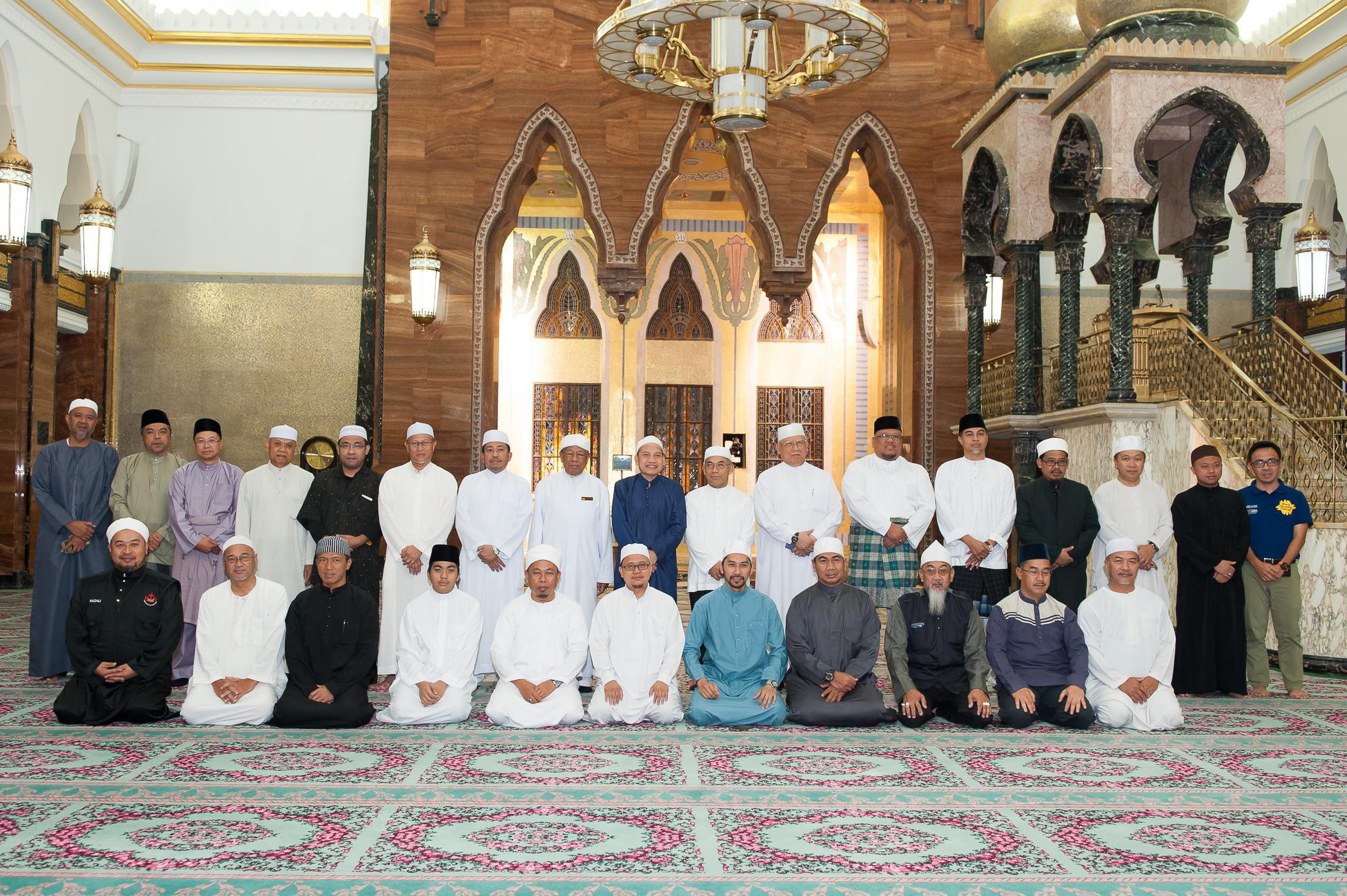 Berita - Keindahan bersederhana dalam Islam