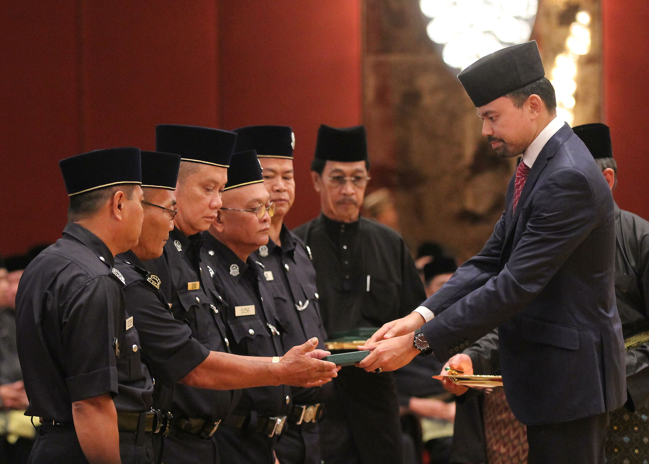 Berita - Penganugerahan Pingat-pingat Kehormatan Negara...