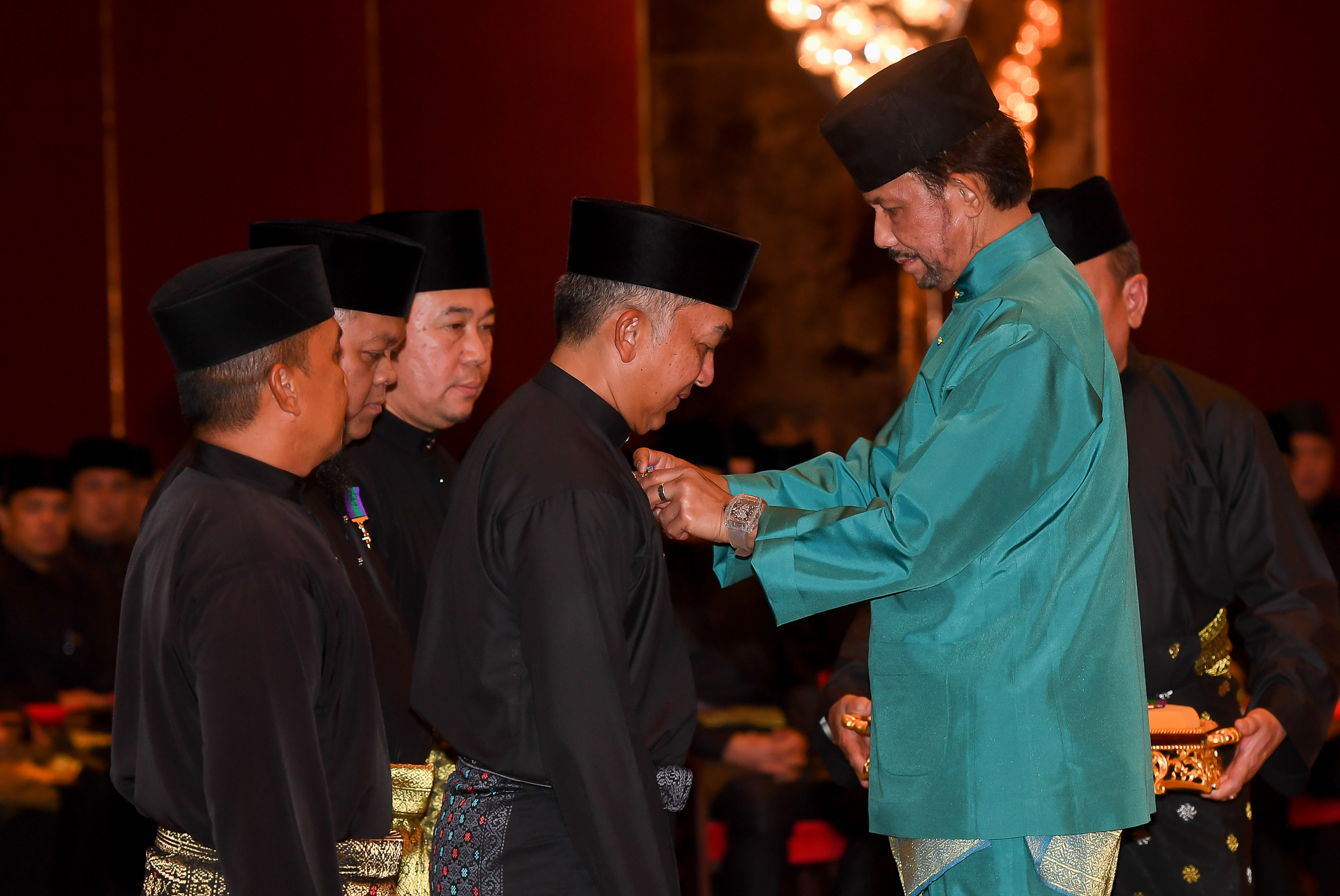 Berita - Berkenan mengurniakan Bintang Kebesaran NBD...