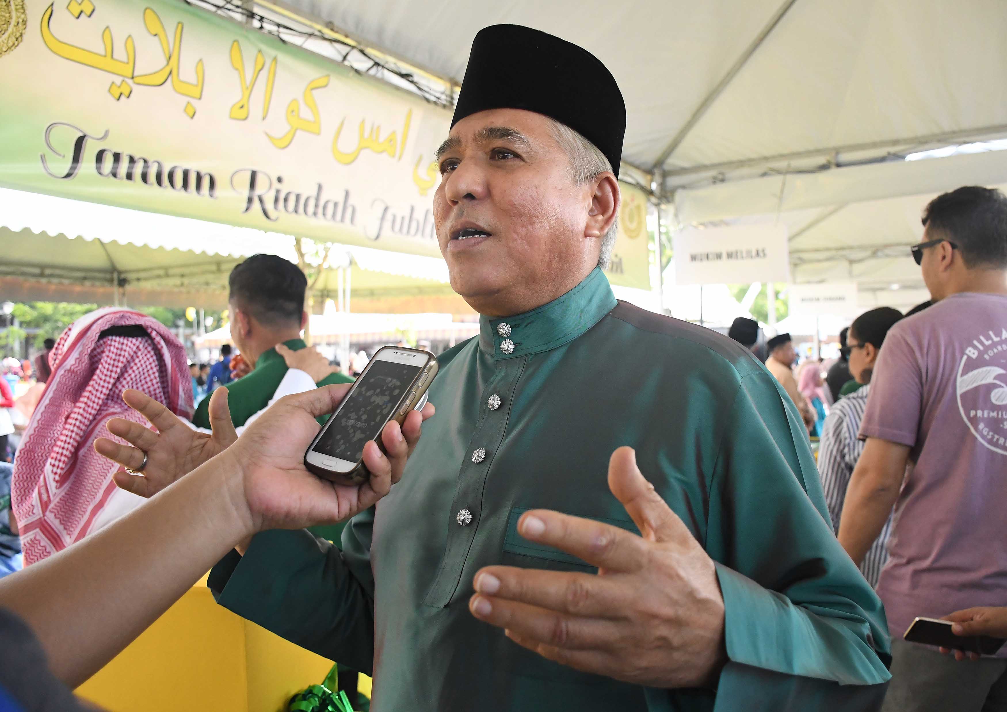 Berita - Taman Riadah Jubli Emas Kuala Belait - Pesambah...