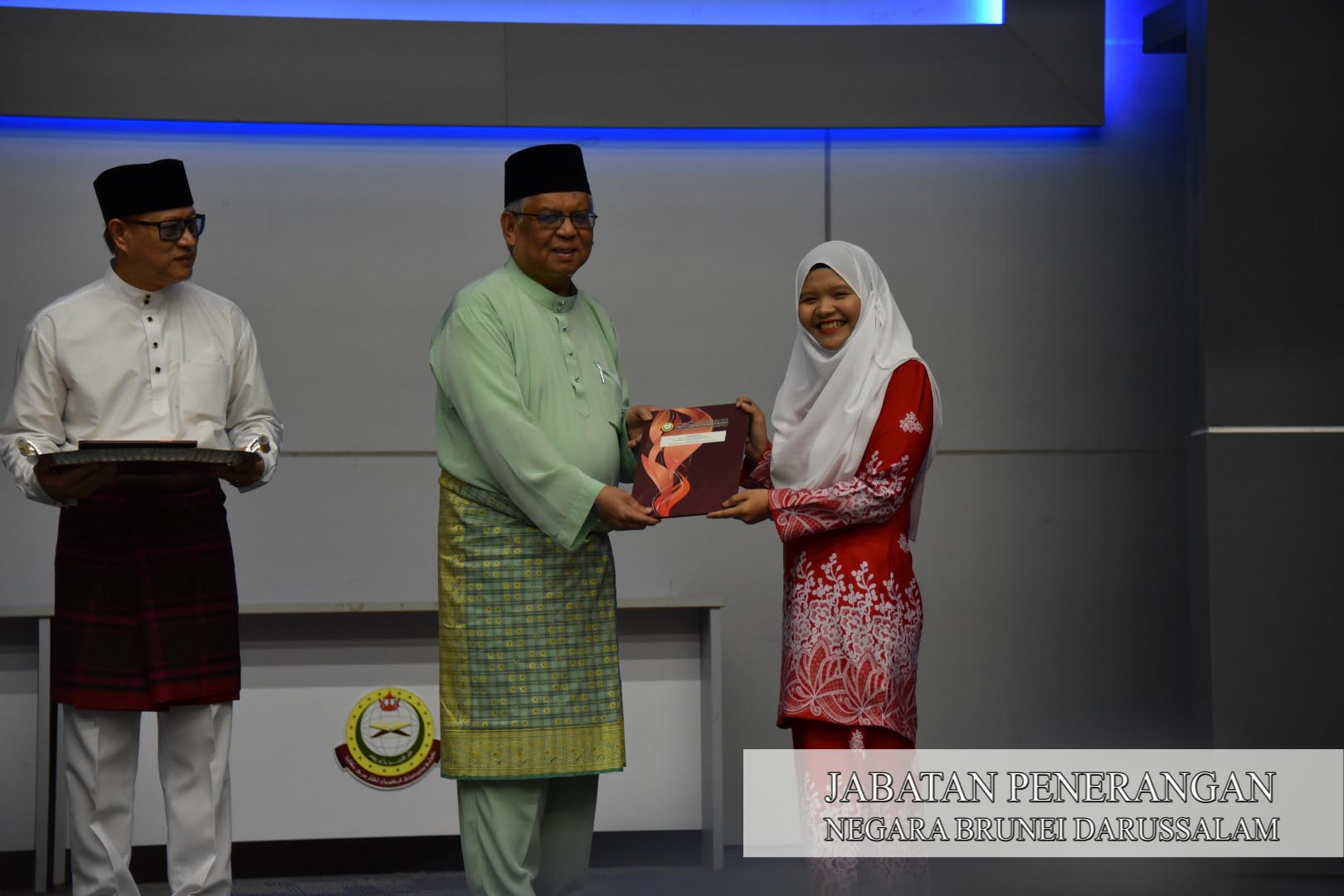 Berita 2021b - Graduan KUPU SB diraikan