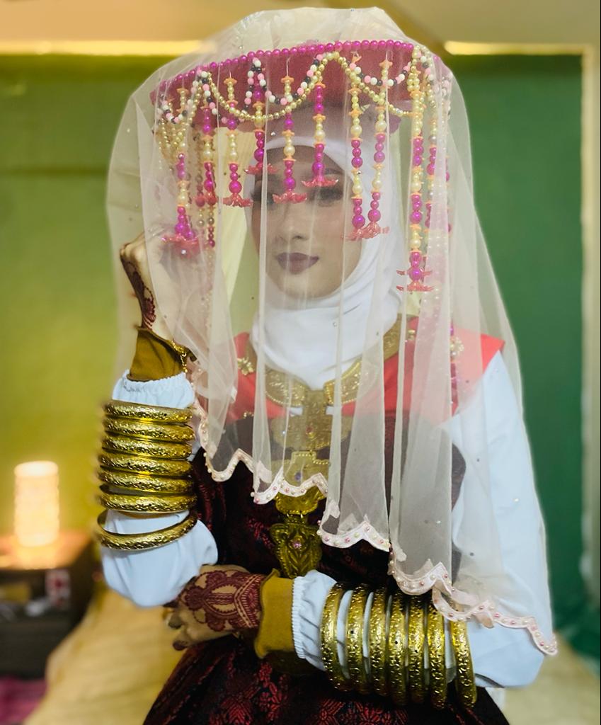 Berita Terkini 2021 - Pakaian tradisi Puak Tutong menjadi tarikan...